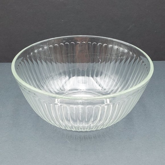 Pyrex | Dining | Pyrex Clear Glass Cup Ribbed Mixing Serving Bowl ...